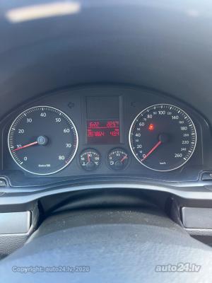 Grey Volkswagen Golf 2008 in Tallinn, with an engine capacity of 1.60 L and mileage of 268 thousand km for 3000 €, photo 12 on AUTOMOTO.COM.LV
