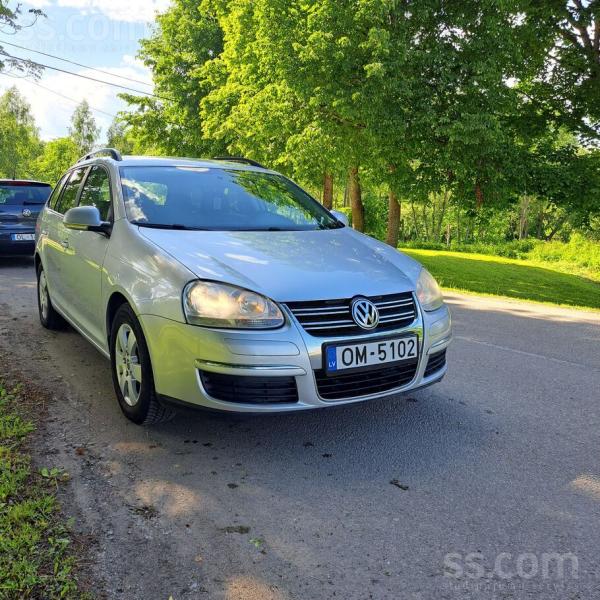 Grey Volkswagen Golf 2008 in Rezekne, with an engine capacity of 1.90 L and mileage of 0 thousand km for 3200 €, photo 2 on AUTOMOTO.COM.LV