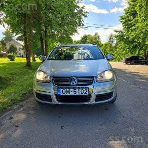 Pelēks Volkswagen Golf 2008 Rēzekne, ar dzinēja tilpumu 1.90 L un nobraukumu 0 tūkst. km par 3200 €, foto 4 vietnē AUTOMOTO.COM.LV