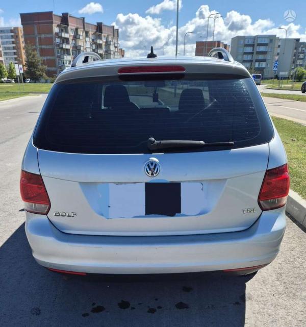 Pelēks Volkswagen Golf 2008 Gargždai, ar dzinēja tilpumu 1.90 L un nobraukumu 410 tūkst. km par 1800 €, foto 3 vietnē AUTOMOTO.COM.LV
