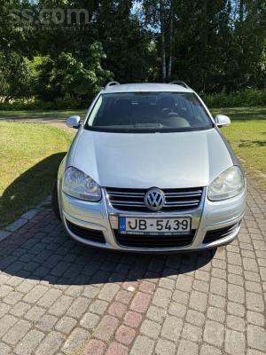 Pelēks Volkswagen Golf 2008 Cēsis, ar dzinēja tilpumu 1.90 L un nobraukumu 373 tūkst. km par 995 €, foto 7 vietnē AUTOMOTO.COM.LV