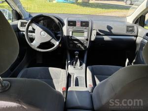 Pelēks Volkswagen Golf 2008 Cēsis, ar dzinēja tilpumu 1.90 L un nobraukumu 373 tūkst. km par 995 €, foto 8 vietnē AUTOMOTO.COM.LV