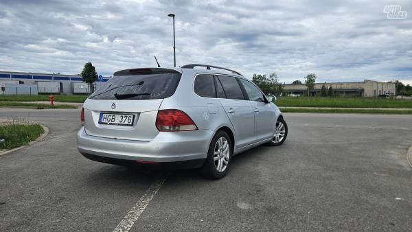 Pelēks Volkswagen Golf 2008 Kauņa, ar dzinēja tilpumu 1.90 L un nobraukumu 370 tūkst. km par 799 €, foto 4 vietnē AUTOMOTO.COM.LV