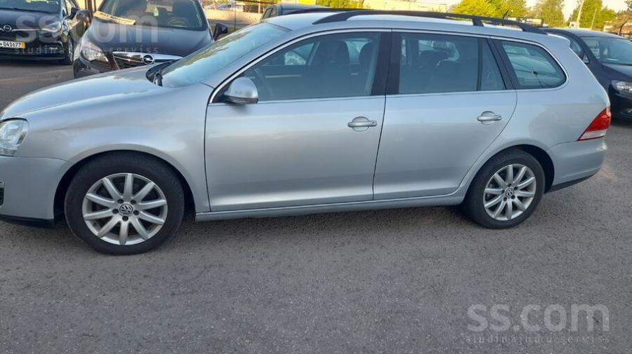 Pelēks Volkswagen Golf 2008 Rīga, ar dzinēja tilpumu 1.90 L un nobraukumu 225 tūkst. km par 3500 €, foto 12 vietnē AUTOMOTO.COM.LV