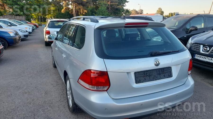 Pelēks Volkswagen Golf 2008 Rīga, ar dzinēja tilpumu 1.90 L un nobraukumu 225 tūkst. km par 3500 €, foto 14 vietnē AUTOMOTO.COM.LV