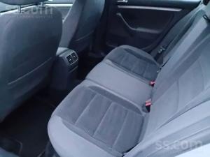 Pelēks Volkswagen Golf 2008 Rīga, ar dzinēja tilpumu 1.90 L un nobraukumu 225 tūkst. km par 3500 €, foto 16 vietnē AUTOMOTO.COM.LV