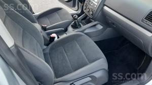 Pelēks Volkswagen Golf 2008 Rīga, ar dzinēja tilpumu 1.90 L un nobraukumu 225 tūkst. km par 3500 €, foto 33 vietnē AUTOMOTO.COM.LV