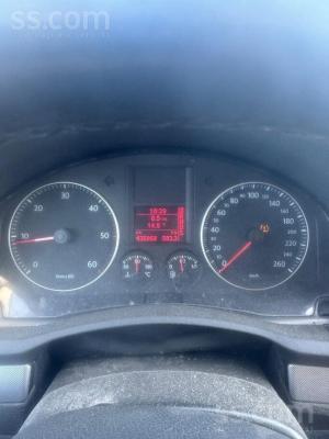 Pelēks Volkswagen Golf 2008 Bauska, ar dzinēja tilpumu 1.90 L un nobraukumu 438 tūkst. km par 1650 €, foto 7 vietnē AUTOMOTO.COM.LV