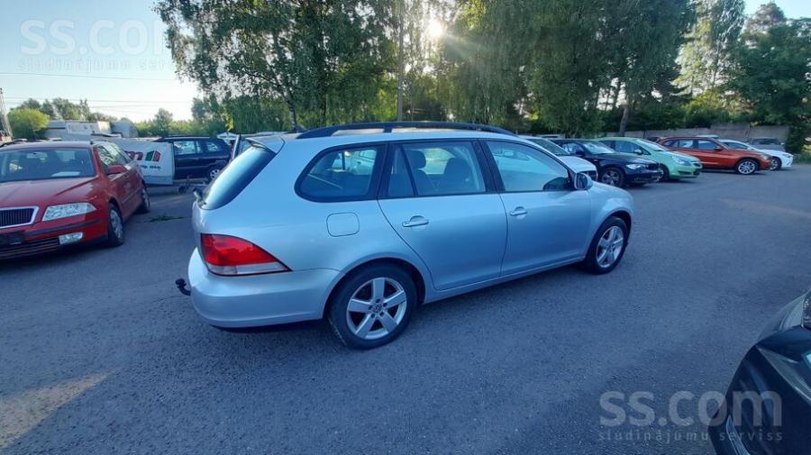 Pelēks Volkswagen Golf 2008 Rīga, ar dzinēja tilpumu 2.00 L un nobraukumu 220 tūkst. km par 3700 €, foto 9 vietnē AUTOMOTO.COM.LV