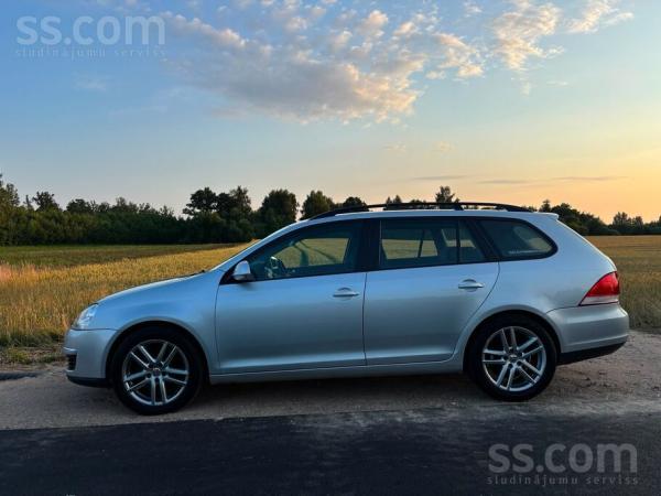 Pelēks Volkswagen Golf 2008 Kuldīga, ar dzinēja tilpumu 1.90 L un nobraukumu 272 tūkst. km par 2490 €, foto 2 vietnē AUTOMOTO.COM.LV