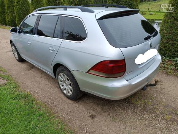 Grey Volkswagen Golf 2008 in Alytus, with an engine capacity of 1.90 L and mileage of 262 thousand km for 1650 €, photo 7 on AUTOMOTO.COM.LV