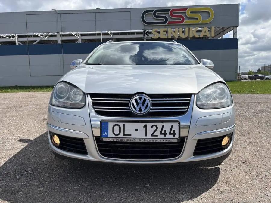 Pelēks Volkswagen Golf 2008 Daugavpils, ar dzinēja tilpumu 1.90 L un nobraukumu 282 tūkst. km par 3950 €, foto 9 vietnē AUTOMOTO.COM.LV