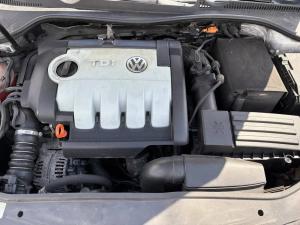 Pelēks Volkswagen Golf 2008 Daugavpils, ar dzinēja tilpumu 1.90 L un nobraukumu 282 tūkst. km par 3950 €, foto 28 vietnē AUTOMOTO.COM.LV