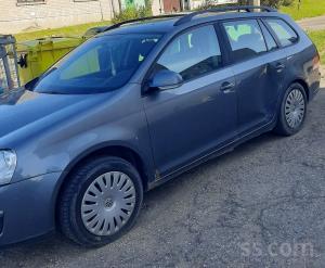 Pelēks Volkswagen Golf 2008 Daugavpils, ar dzinēja tilpumu 1.90 L un nobraukumu 340 tūkst. km par 800 €, foto 3 vietnē AUTOMOTO.COM.LV