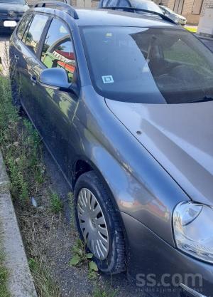 Pelēks Volkswagen Golf 2008 Daugavpils, ar dzinēja tilpumu 1.90 L un nobraukumu 340 tūkst. km par 800 €, foto  vietnē AUTOMOTO.COM.LV