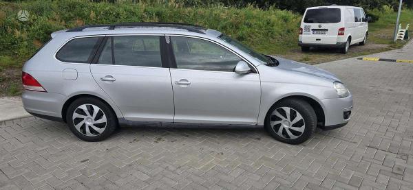 Pelēks Volkswagen Golf 2008 Klaipėda, ar dzinēja tilpumu 1.97 L un nobraukumu 295 tūkst. km par 2800 €, foto 3 vietnē AUTOMOTO.COM.LV