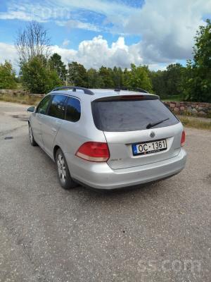 Pelēks Volkswagen Golf 2008 Talsi, ar dzinēja tilpumu 1.90 L un nobraukumu 394 tūkst. km par 1250 €, foto 4 vietnē AUTOMOTO.COM.LV