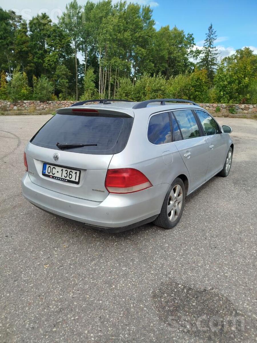Pelēks Volkswagen Golf 2008 Talsi, ar dzinēja tilpumu 1.90 L un nobraukumu 394 tūkst. km par 1250 €, foto 7 vietnē AUTOMOTO.COM.LV