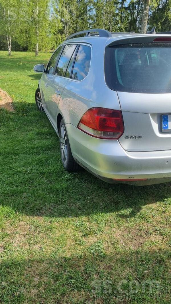 Volkswagen Golf 2008 Ludza vietnÄ PelÄks Volkswagen Golf 2008 Ludza, ar dzinÄja tilpumu 2.00 L un nobraukumu 306 tÅ«kst. km par 2200 ā¬, foto 5 vietnÄ AUTOMOTO.COM.LV