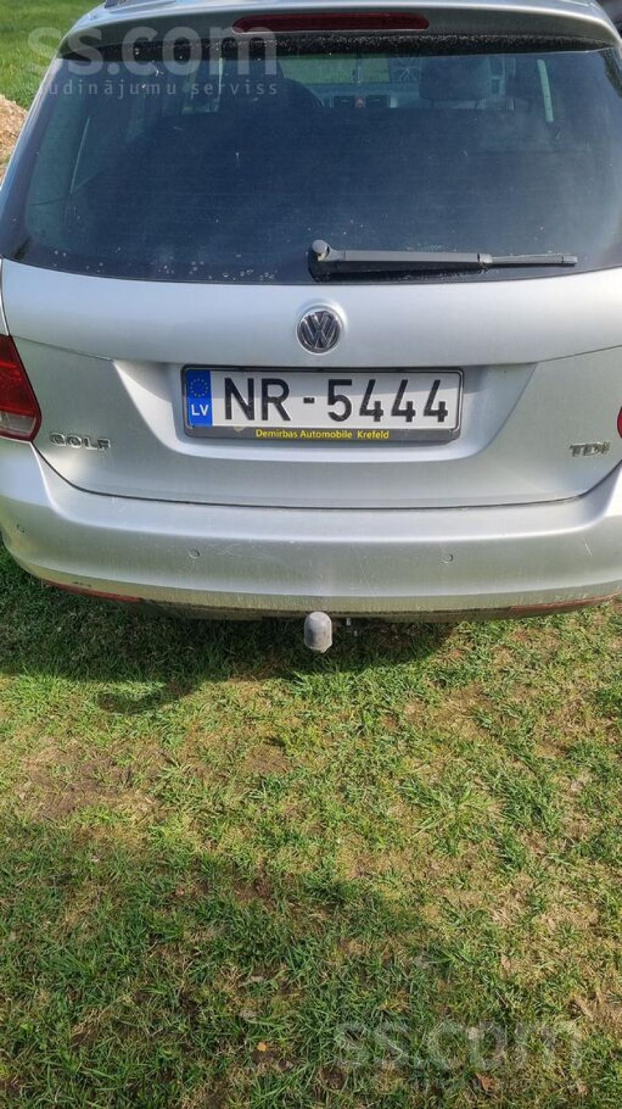 Pelēks Volkswagen Golf 2008 Ludza, ar dzinēja tilpumu 2.00 L un nobraukumu 306 tūkst. km par 2200 €, foto 6 vietnē AUTOMOTO.COM.LV