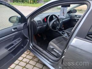Pelēks Volkswagen Golf 2008 Gulbene, ar dzinēja tilpumu 1.90 L un nobraukumu 332 tūkst. km par 1595 €, foto 11 vietnē AUTOMOTO.COM.LV