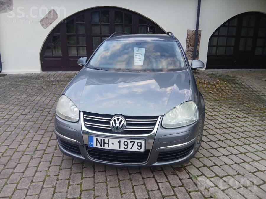 Pelēks Volkswagen Golf 2008 Gulbene, ar dzinēja tilpumu 1.90 L un nobraukumu 332 tūkst. km par 1595 €, foto 13 vietnē AUTOMOTO.COM.LV