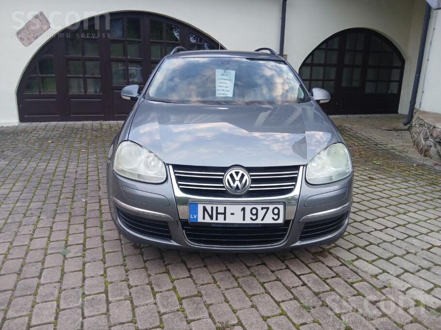 Pelēks Volkswagen Golf 2008 Gulbene, ar dzinēja tilpumu 1.90 L un nobraukumu 332 tūkst. km par 1595 €, foto 15 vietnē AUTOMOTO.COM.LV