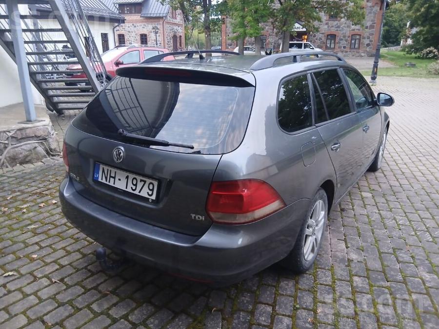 Pelēks Volkswagen Golf 2008 Gulbene, ar dzinēja tilpumu 1.90 L un nobraukumu 332 tūkst. km par 1595 €, foto 20 vietnē AUTOMOTO.COM.LV