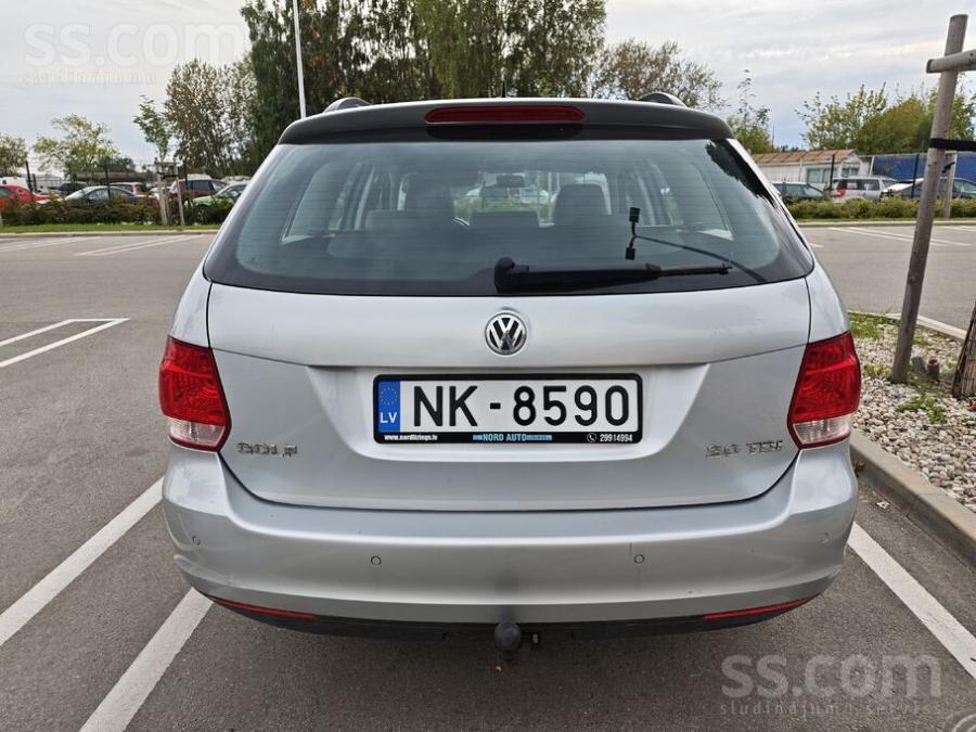 Pelēks Volkswagen Golf 2008 Rīga, ar dzinēja tilpumu 2.00 L un nobraukumu 210 tūkst. km par 2750 €, foto 6 vietnē AUTOMOTO.COM.LV