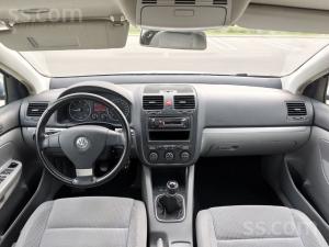 Pelēks Volkswagen Golf 2008 Rīga, ar dzinēja tilpumu 2.00 L un nobraukumu 210 tūkst. km par 2750 €, foto 8 vietnē AUTOMOTO.COM.LV