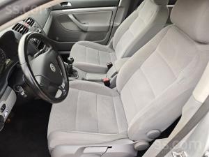 Pelēks Volkswagen Golf 2008 Rīga, ar dzinēja tilpumu 2.00 L un nobraukumu 210 tūkst. km par 2750 €, foto 14 vietnē AUTOMOTO.COM.LV