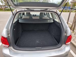 Pelēks Volkswagen Golf 2008 Rīga, ar dzinēja tilpumu 2.00 L un nobraukumu 210 tūkst. km par 2750 €, foto 17 vietnē AUTOMOTO.COM.LV