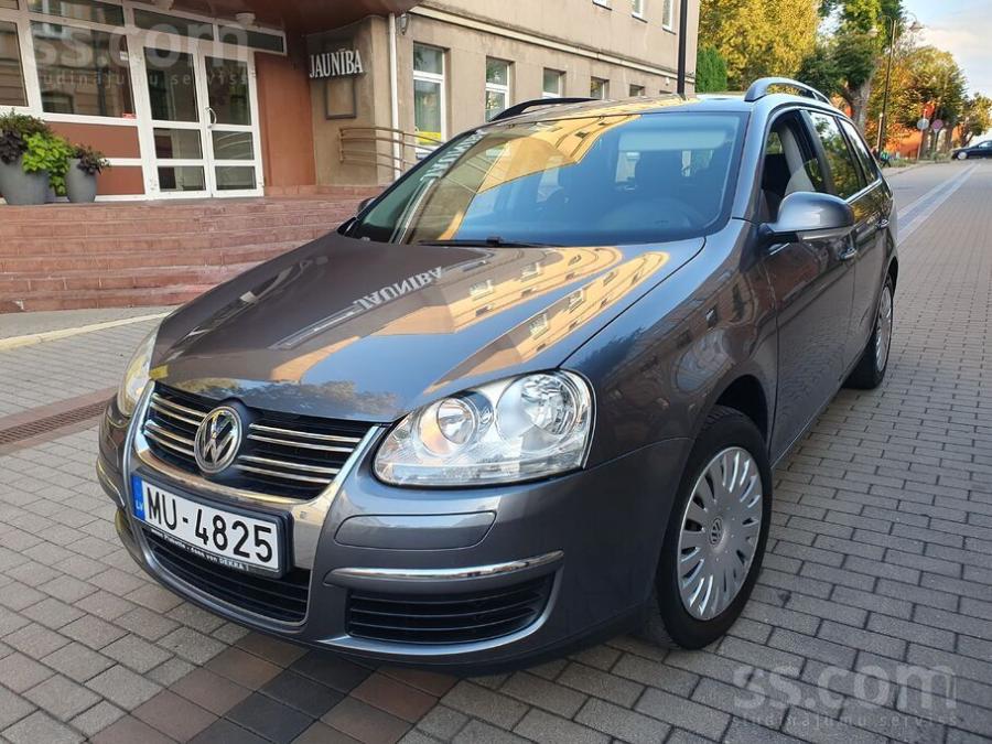 Pelēks Volkswagen Golf 2008 Daugavpils, ar dzinēja tilpumu 1.90 L un nobraukumu 0 tūkst. km par 2250 €, foto 1 vietnē AUTOMOTO.COM.LV