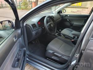 Pelēks Volkswagen Golf 2008 Daugavpils, ar dzinēja tilpumu 1.90 L un nobraukumu 0 tūkst. km par 2250 €, foto 15 vietnē AUTOMOTO.COM.LV