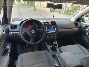 Pelēks Volkswagen Golf 2008 Daugavpils, ar dzinēja tilpumu 1.90 L un nobraukumu 0 tūkst. km par 2250 €, foto 16 vietnē AUTOMOTO.COM.LV