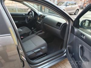 Pelēks Volkswagen Golf 2008 Daugavpils, ar dzinēja tilpumu 1.90 L un nobraukumu 0 tūkst. km par 2250 €, foto 17 vietnē AUTOMOTO.COM.LV