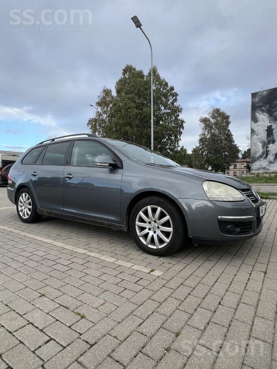 Pelēks Volkswagen Golf 2008 Liepāja, ar dzinēja tilpumu 1.90 L un nobraukumu 331 tūkst. km par 1200 €, foto 6 vietnē AUTOMOTO.COM.LV