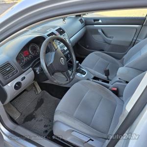 Grey Volkswagen Golf 2008 in Rakvere, with an engine capacity of 2.00 L and mileage of 453 thousand km for 2699 €, photo 10 on AUTOMOTO.COM.LV