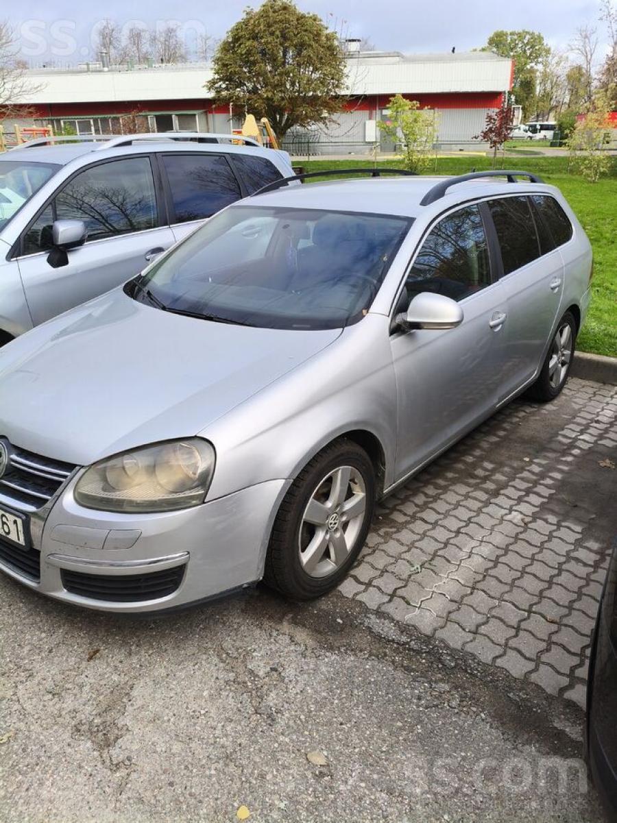Pelēks Volkswagen Golf 2008 Talsi, ar dzinēja tilpumu 1.90 L un nobraukumu 395 tūkst. km par 1200 €, foto 1 vietnē AUTOMOTO.COM.LV