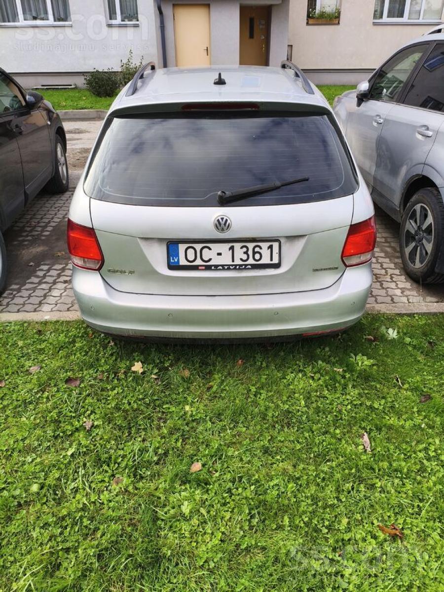 Pelēks Volkswagen Golf 2008 Talsi, ar dzinēja tilpumu 1.90 L un nobraukumu 395 tūkst. km par 1200 €, foto 3 vietnē AUTOMOTO.COM.LV