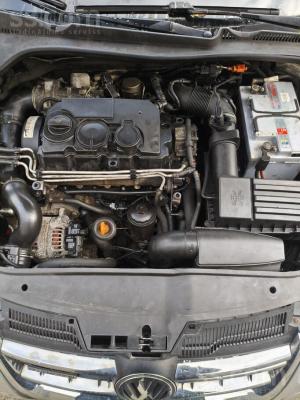 Pelēks Volkswagen Golf 2008 Talsi, ar dzinēja tilpumu 1.90 L un nobraukumu 395 tūkst. km par 1200 €, foto 5 vietnē AUTOMOTO.COM.LV