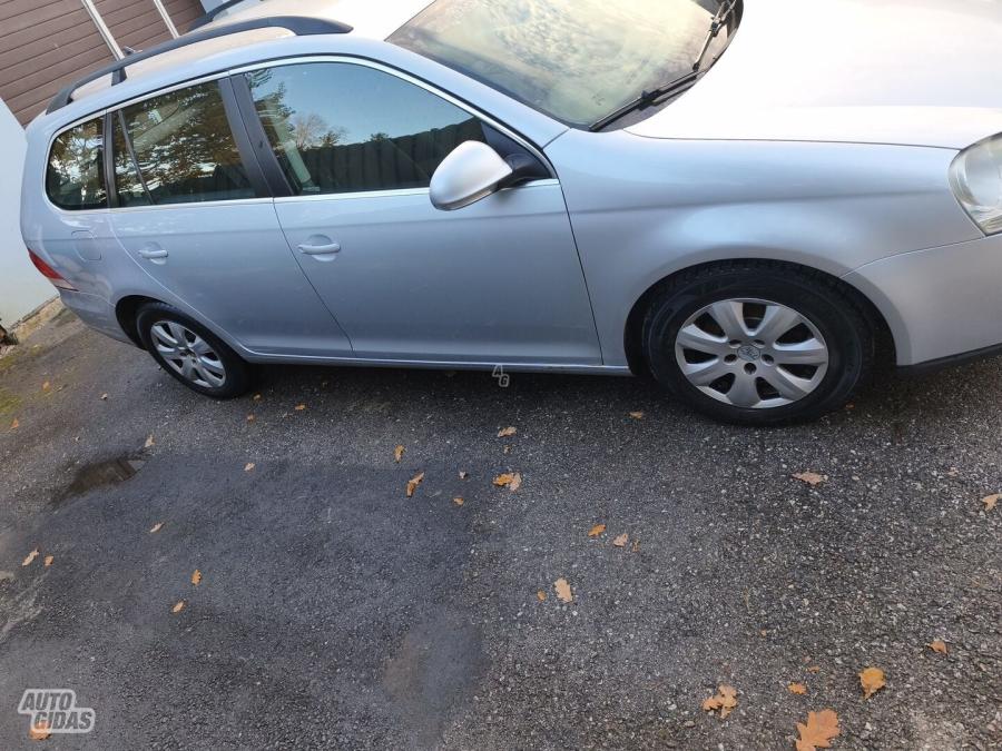 Pelēks Volkswagen Golf 2008 Kauņa, ar dzinēja tilpumu 1.90 L un nobraukumu 275 tūkst. km par 1650 €, foto 5 vietnē AUTOMOTO.COM.LV