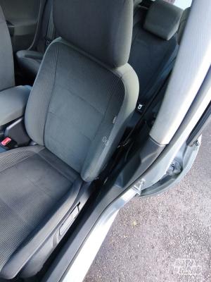 Pelēks Volkswagen Golf 2008 Kauņa, ar dzinēja tilpumu 1.90 L un nobraukumu 275 tūkst. km par 1650 €, foto 11 vietnē AUTOMOTO.COM.LV