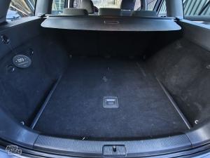 Pelēks Volkswagen Golf 2008 Kauņa, ar dzinēja tilpumu 1.90 L un nobraukumu 275 tūkst. km par 1650 €, foto 17 vietnē AUTOMOTO.COM.LV