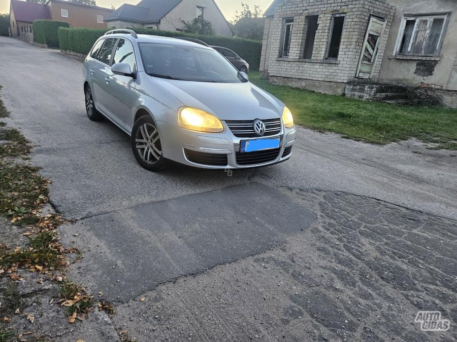 Grey Volkswagen Golf 2008 in Vilkaviskis, with an engine capacity of 1.90 L and mileage of 0 thousand km for 1400 €, photo 3 on AUTOMOTO.COM.LV