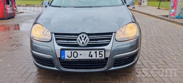 Pelēks Volkswagen Golf 2009 Rēzekne, ar dzinēja tilpumu 1.90 L un nobraukumu 369 tūkst. km par 2100 €, foto 3 vietnē AUTOMOTO.COM.LV