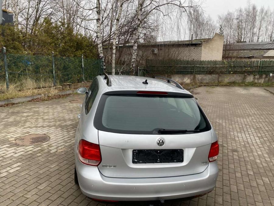 Pelēks Volkswagen Golf 2009 Utena, ar dzinēja tilpumu 1.90 L un nobraukumu 280 tūkst. km par 2450 €, foto 16 vietnē AUTOMOTO.COM.LV