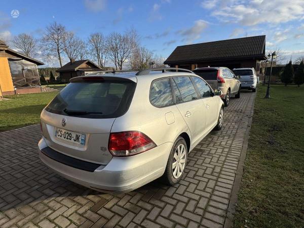 Pelēks Volkswagen Golf 2009 Kazlų Rūda, ar dzinēja tilpumu 1.60 L un nobraukumu 200 tūkst. km par 2350 €, foto 5 vietnē AUTOMOTO.COM.LV