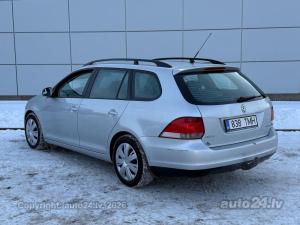 Pelēks Volkswagen Golf 2009 Tartu, ar dzinēja tilpumu 1.90 L un nobraukumu 194 tūkst. km par 2300 €, foto 4 vietnē AUTOMOTO.COM.LV