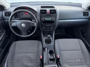 Pelēks Volkswagen Golf 2009 Tartu, ar dzinēja tilpumu 1.90 L un nobraukumu 194 tūkst. km par 2300 €, foto 9 vietnē AUTOMOTO.COM.LV